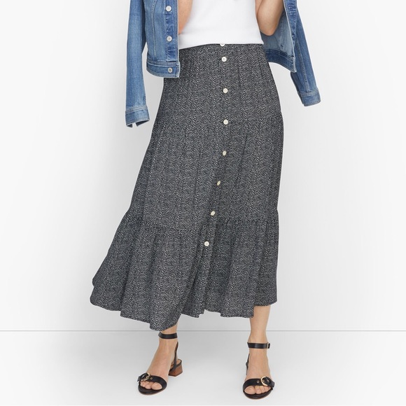 Talbots | Skirts | Talbots Y2k Falling Lines Midi Tiered Skirt Navy ...